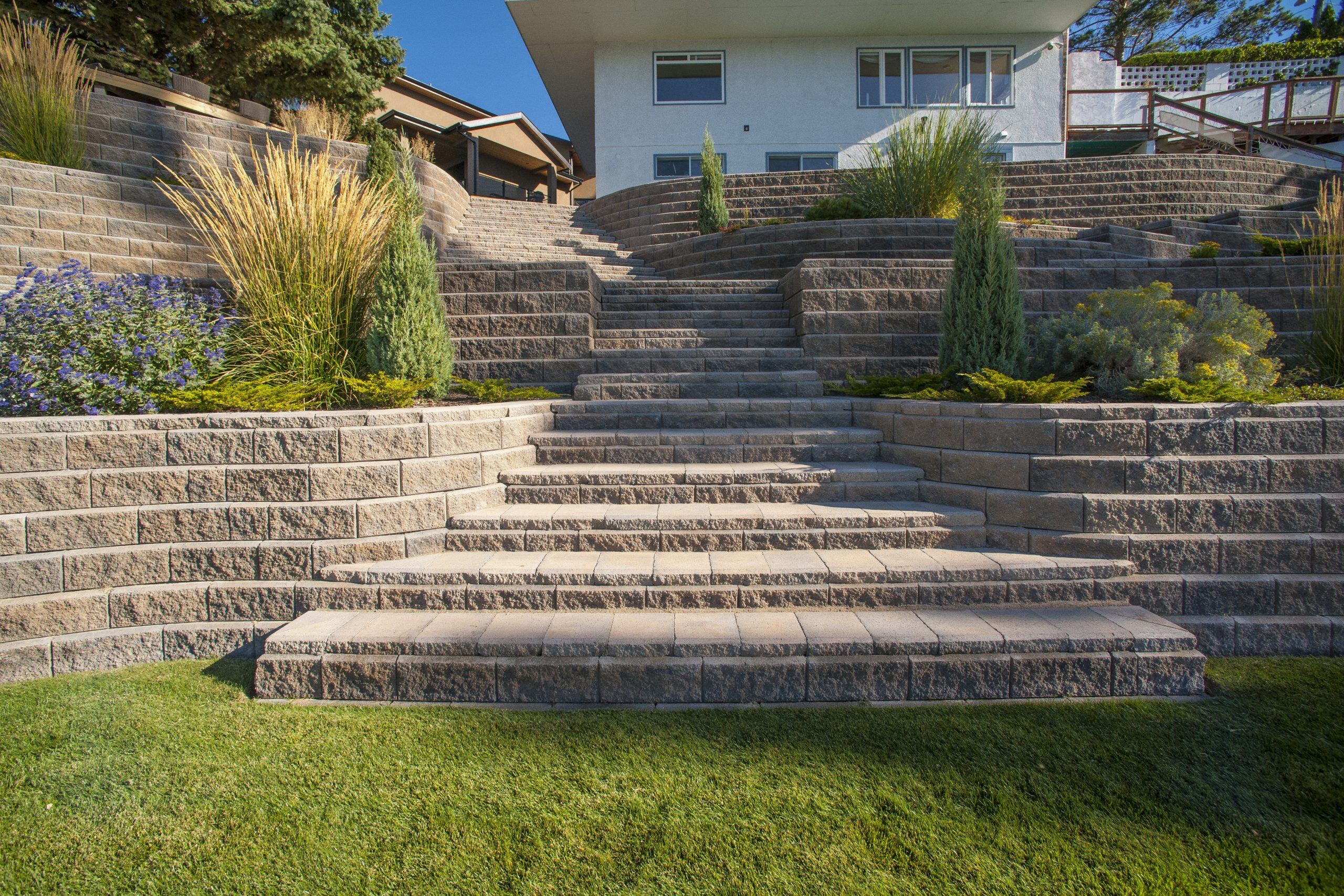What Is A Retaining Wall?