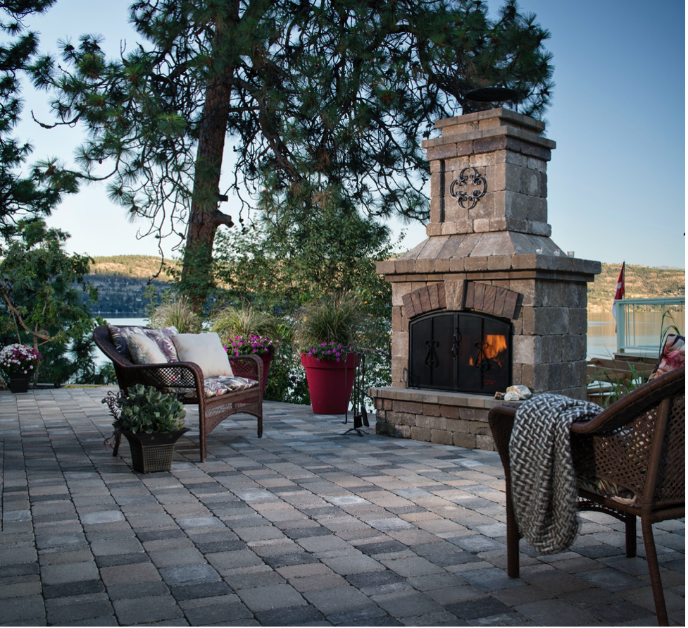 How Big Should An Outdoor Living Space Be?
